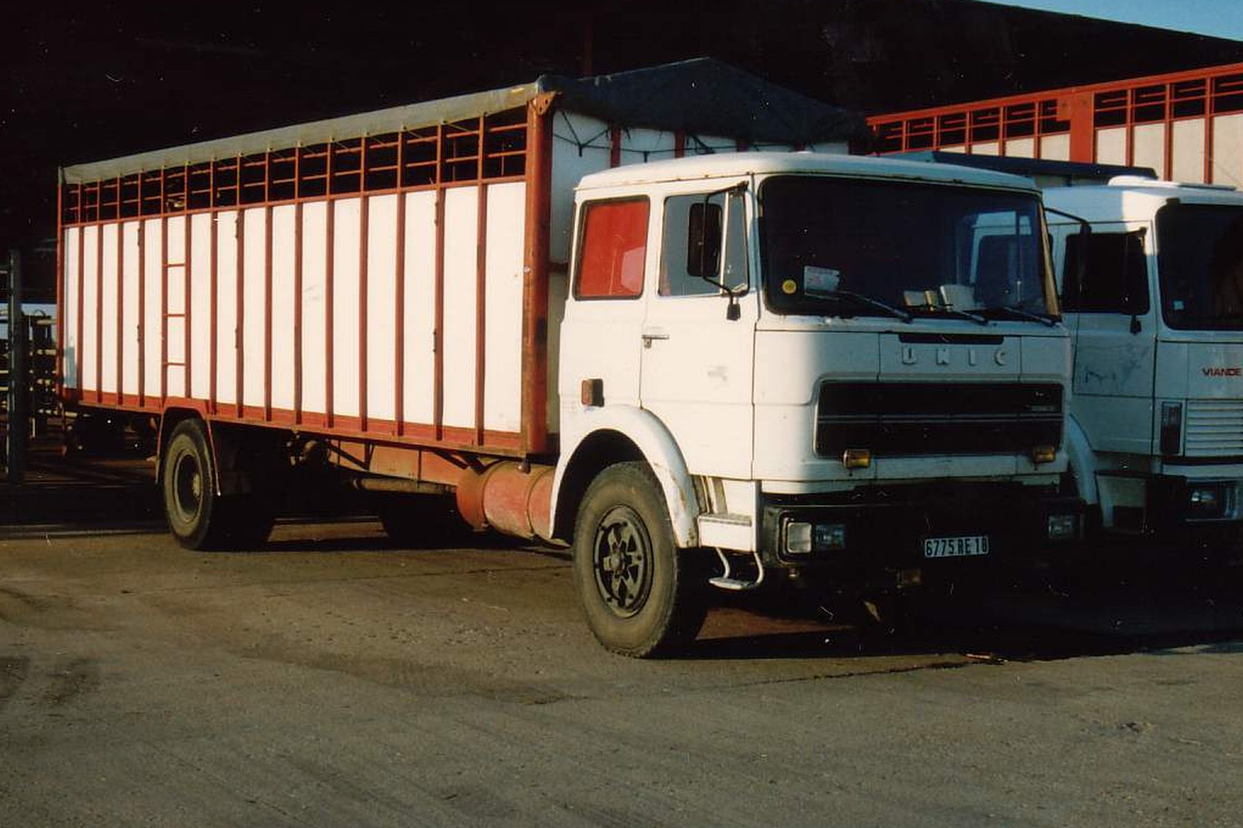 UNIC Center AG - Frontlenker Groupe - UNIC