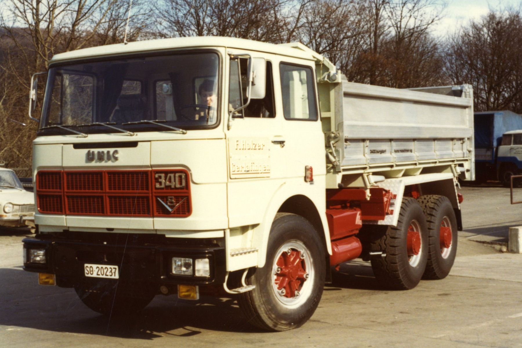 UNIC Center AG - Frontlenker Groupe - UNIC