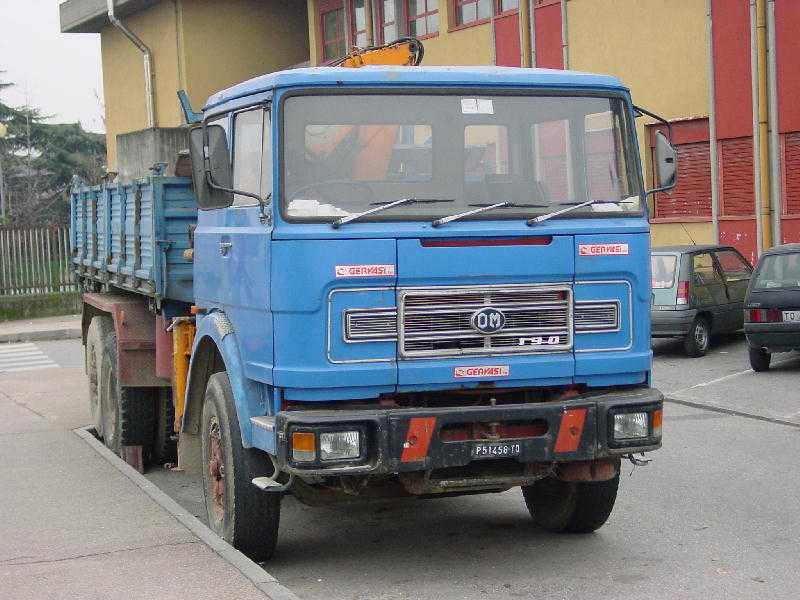 UNIC Center AG - Frontlenker Groupe - UNIC