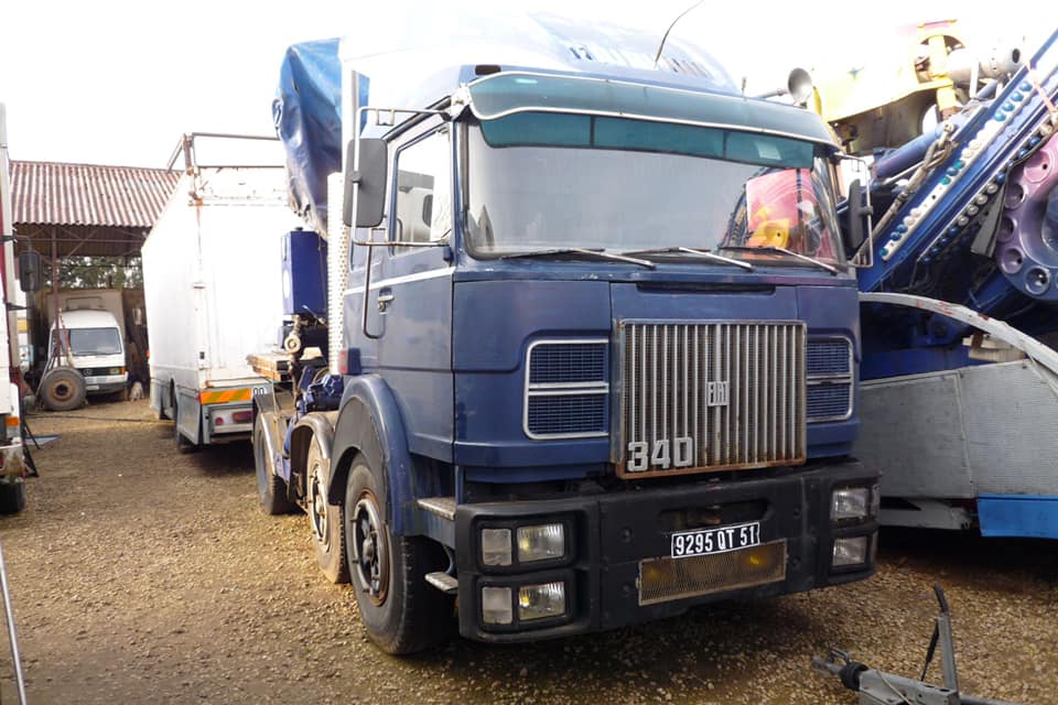 UNIC Center AG - Frontlenker Groupe - UNIC