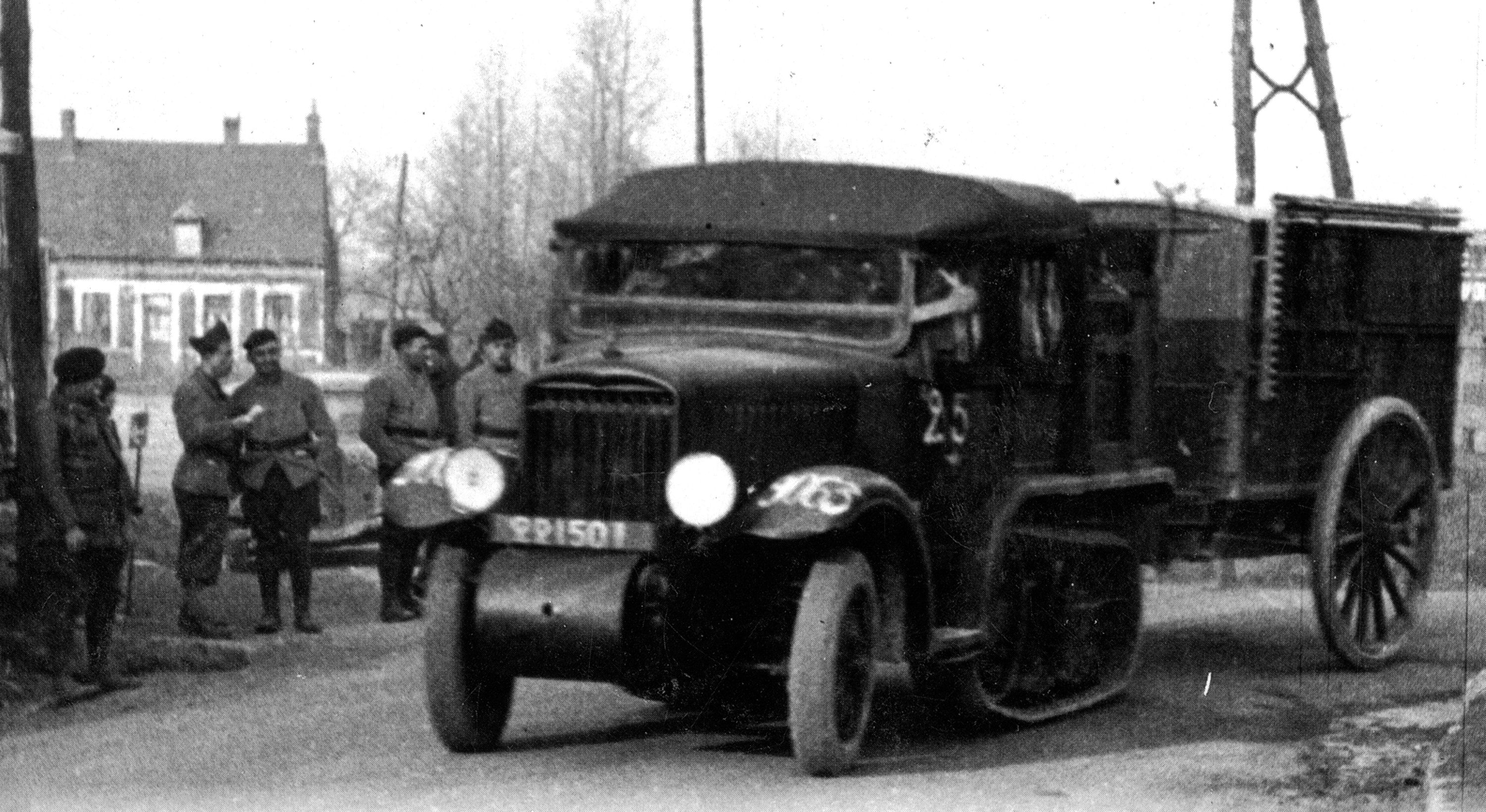 UNIC Center AG - Militärfahrzeuge - UNIC